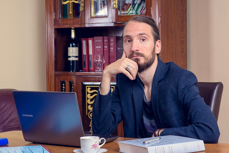 Despre Noi - Layout Studio